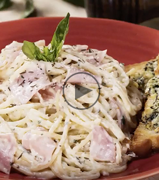 Spaguetti en Salsa Alfredo - Food Service