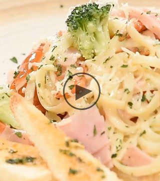 Spaghetti con jamón y vegetales - Food Service